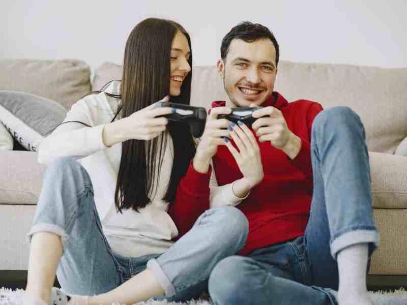 Alianças Nerds E Geeks Para Se Apaixonar